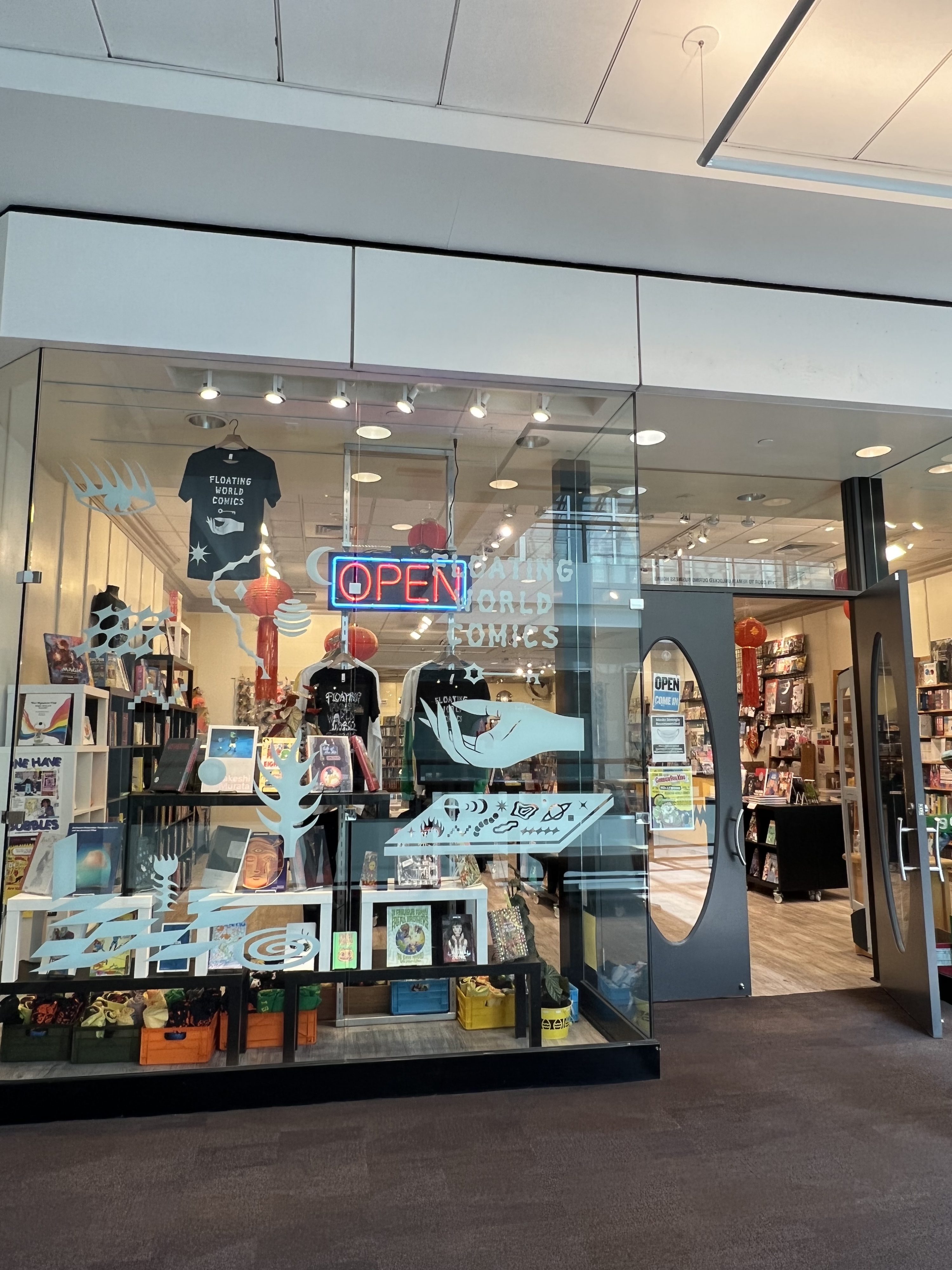 Floating World Comics | Lloyd Center